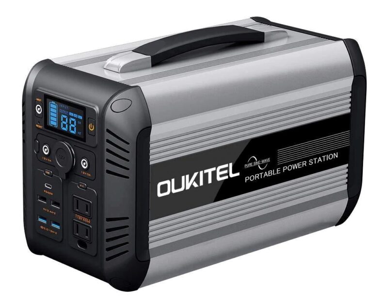 Top 12 Portable Solar Generators (with best capacity) - Climatebiz