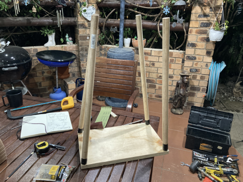 How To Make DIY Solar Lights For Your Garden - Climatebiz