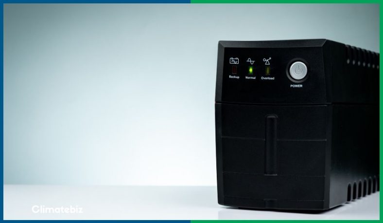 How To Build A DIY Solar Battery Box - Climatebiz